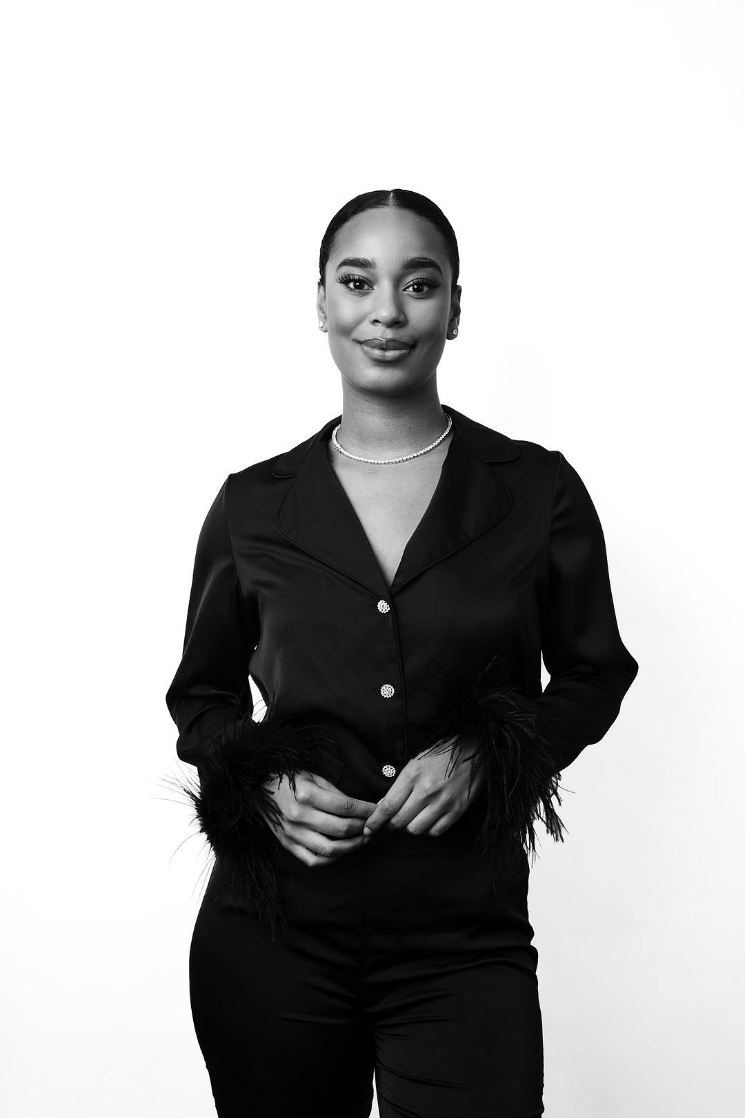 Mia Calabrese Exclusive Interview: "Selling the Hamptons' Season 2