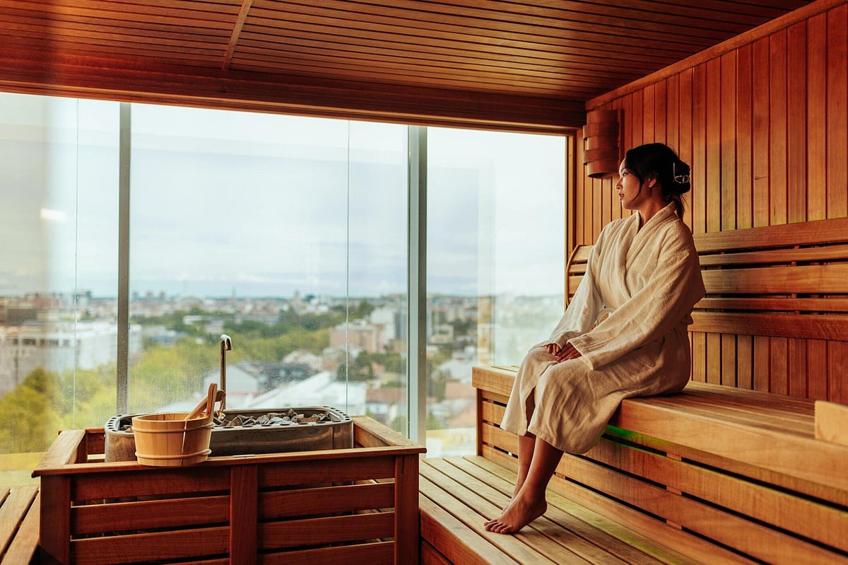 Sauna vs Steam Room Benefits: Find Your Ideal Wellness Experience for ...