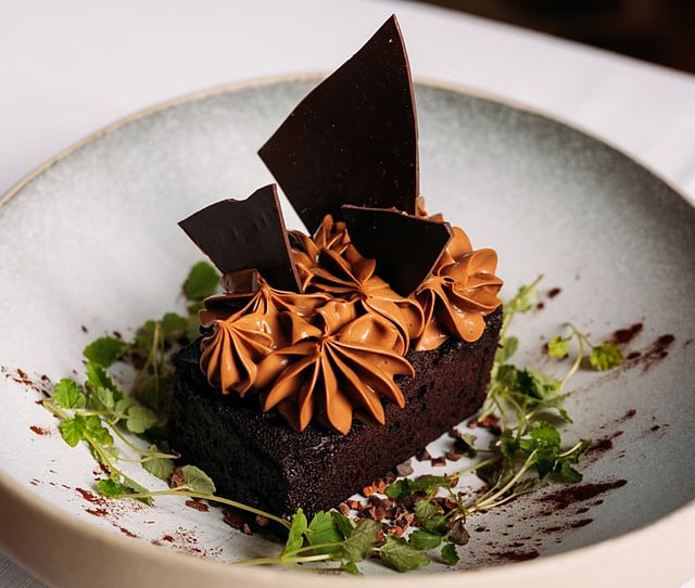 London's Diverse Culinary Scene: Michelin-Starred Indian to Classic ...
