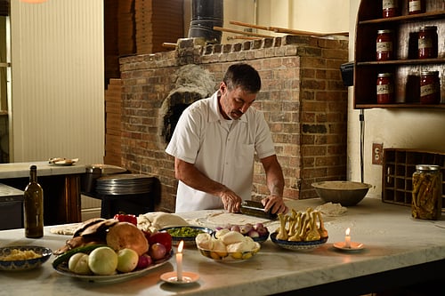 New York's Iconic Restaurants Expand to Miami: Discover Lucali and Vitolo