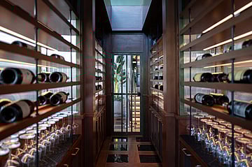 CATCH Miami Beach: A Luxurious Culinary Oasis in Miami