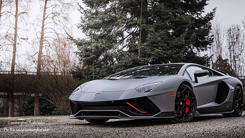 Top 5 Luxury Sports Cars: Ultimate Guide to Brands, Models, and Features