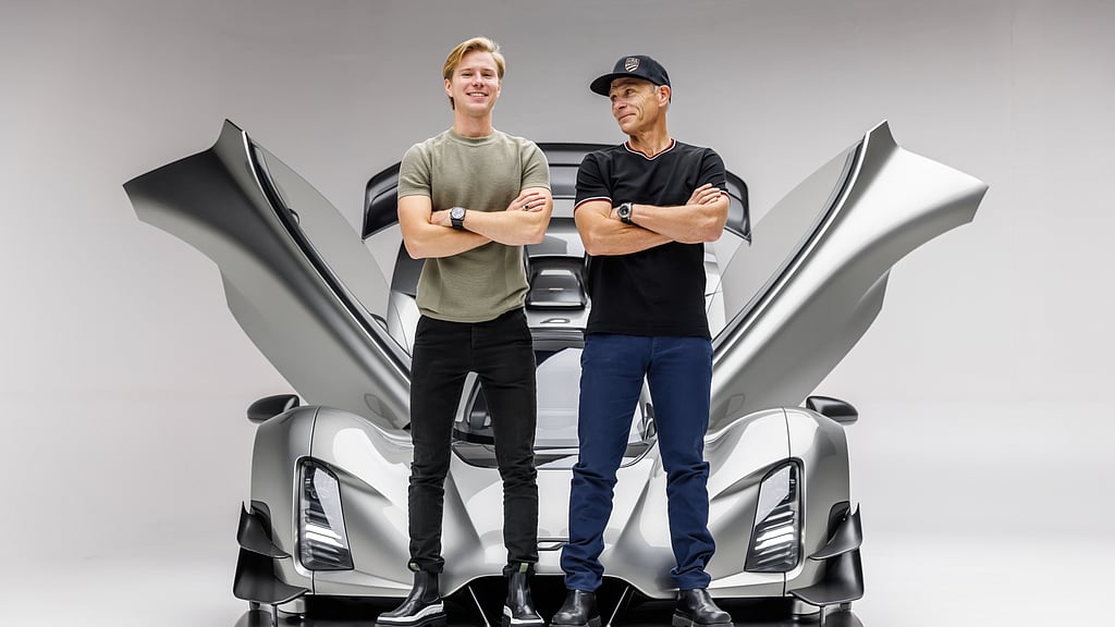 Czinger: Where Innovation Meets Artistry in Hypercar Manufacturing