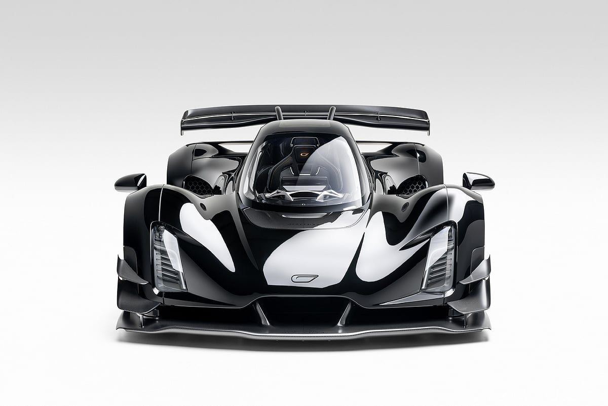 Czinger: Where Innovation Meets Artistry in Hypercar Manufacturing