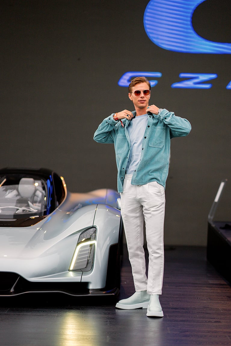 Lukas Czinger: Reinventing Hypercars with AI, 3D Printing & Innovation