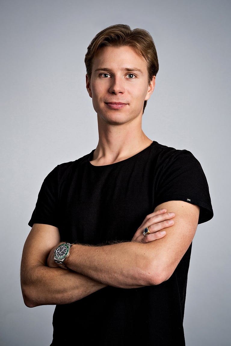 Lukas Czinger: Reinventing Hypercars with AI, 3D Printing & Innovation