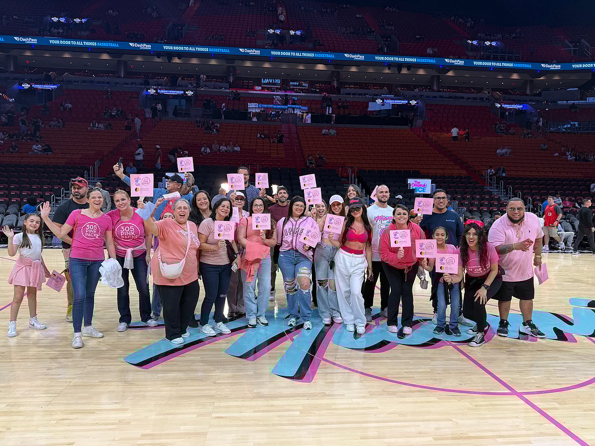 305 Pink Pack and CommunityRewards™ Join Forces at Miami Heat Game