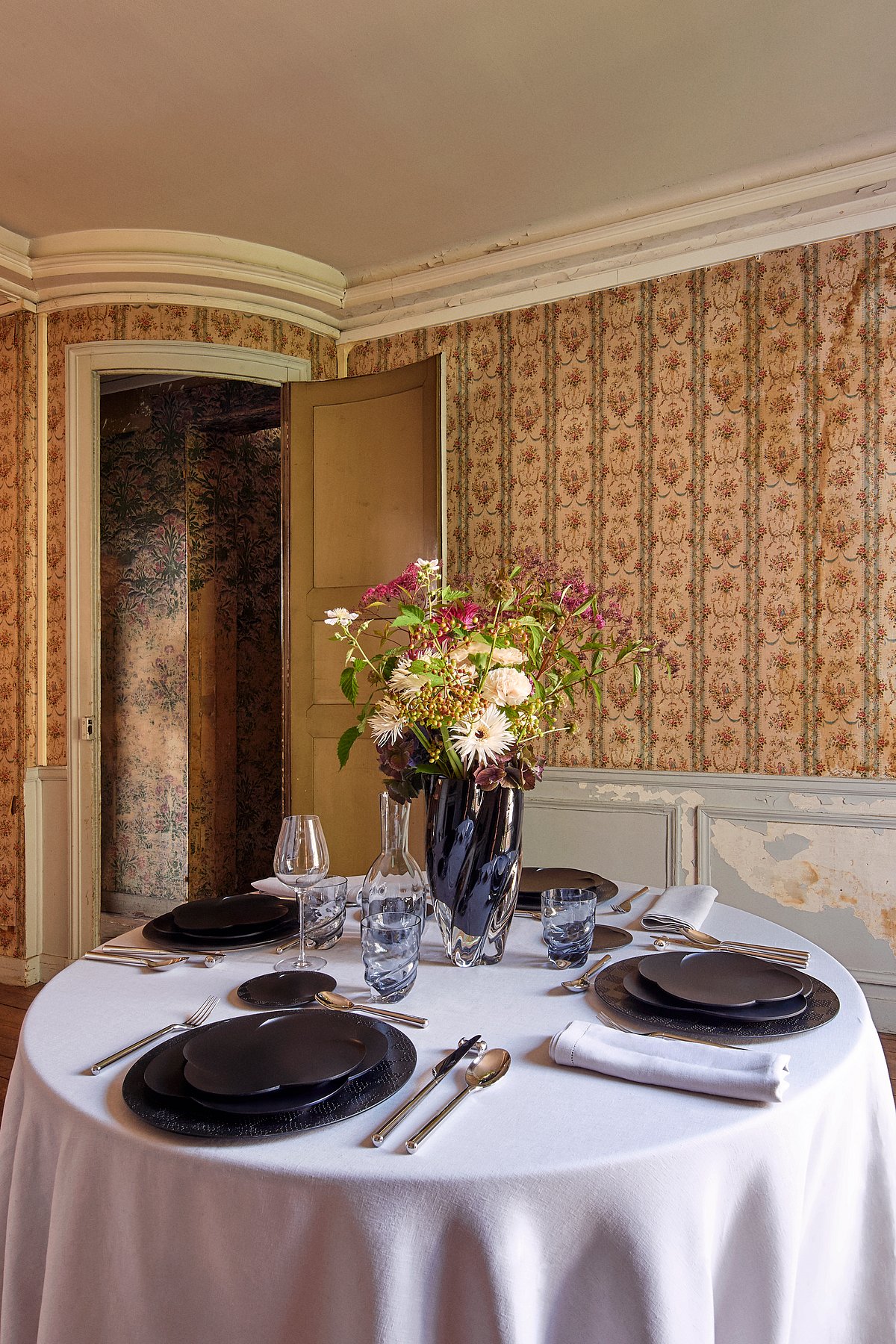 Louis Vuitton Unveils 2025 Home Collections: A New Era in Luxury Living