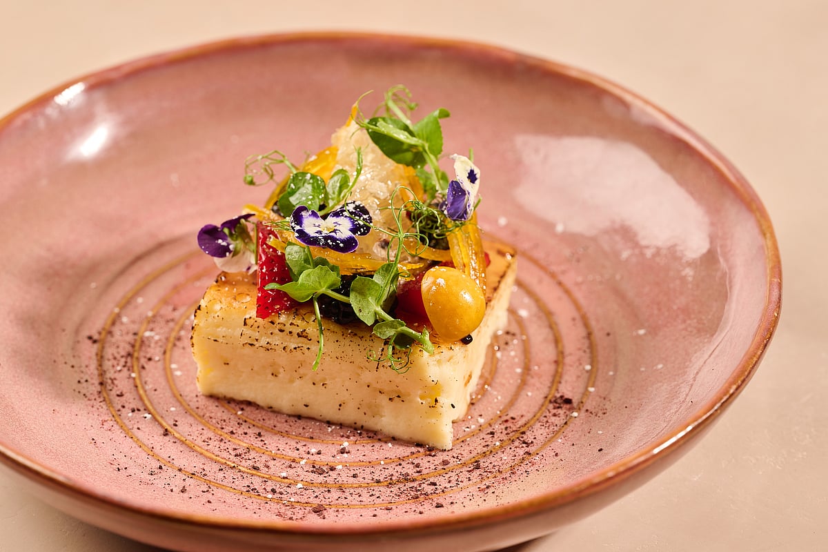 Culinary Elegance: Chef Richard Sandoval’s Viva Abejas Tasting at tán