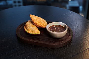 Discover NYC Rooftop Bars: Best Spring Spots with Stunning Views