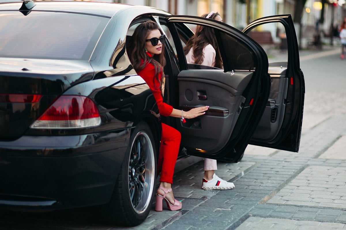 Luxury Urban Cars 2025: Top Picks for City Driving Comfort