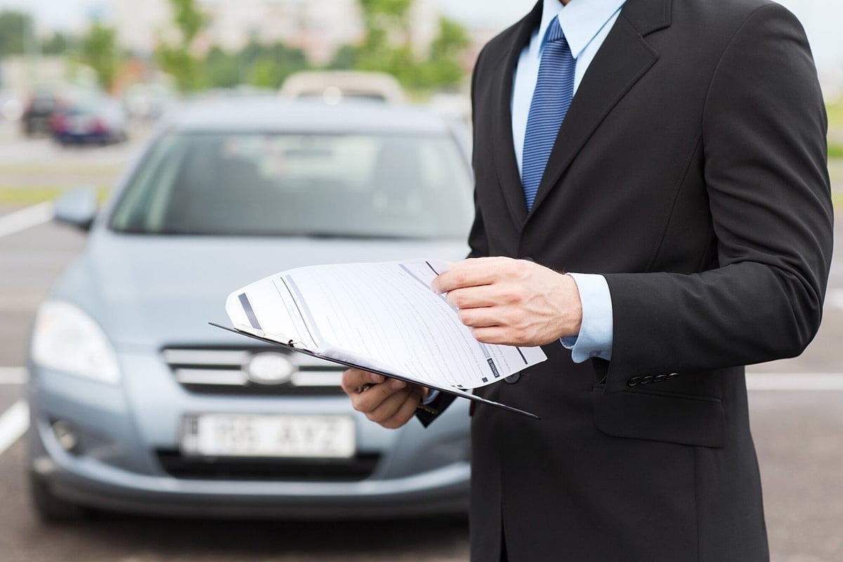 Car Accident Insights: Navigating Liability and Compensation Claims
