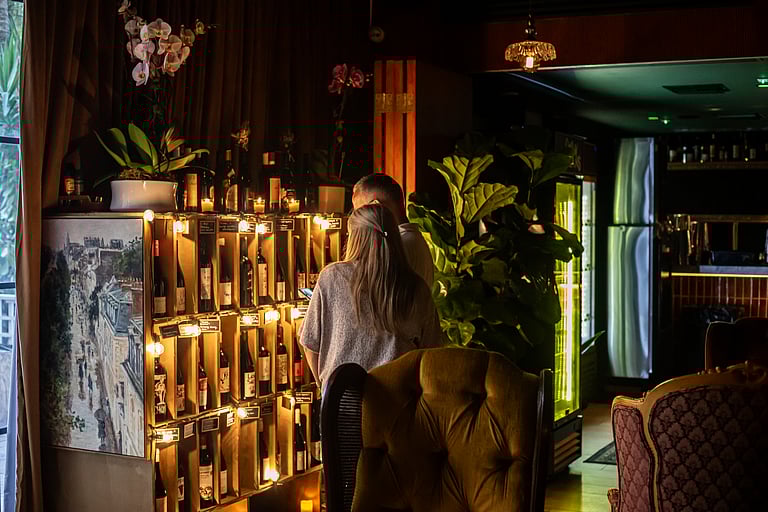 Miami Happy Hour Guide: 18 Must-Try Spots for Summer Indulgence