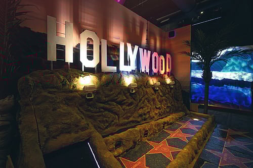 Albatross Debut: World's Largest Indoor Mini Putting Hits Edison, NJ