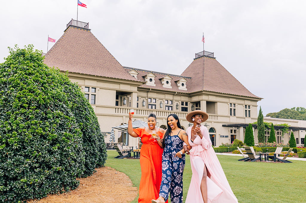 French Elegance: Escape to Château Élan in Georgia's Wine Country