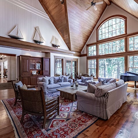 Muskoka Luxury: Experience Jayne’s Cottages' Secluded Elegance