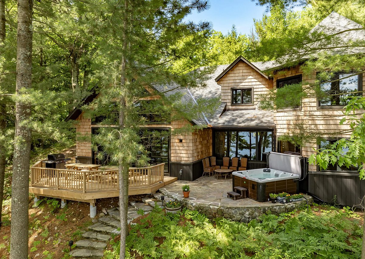 Muskoka Luxury: Experience Jayne’s Cottages' Secluded Elegance