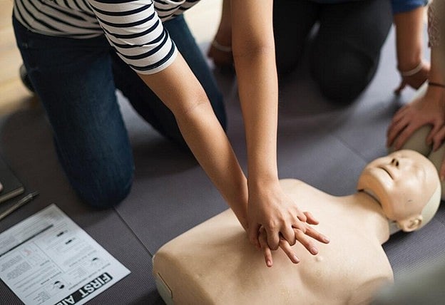 Essential Skills: Why First Aid Training Is Crucial for Everyone