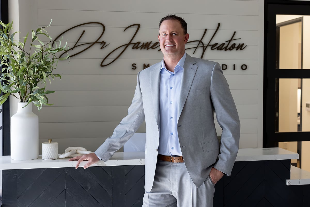 LUX No Prep Veneers in Chandler, AZ | Cosmetic Dentist Dr. James Heaton