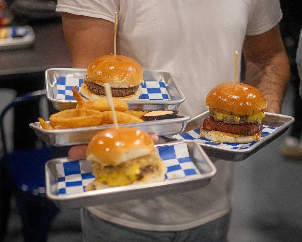 Lala’s Burgers Debuts in Kendall: From Pop-Up to Brick-and-Mortar Sensation