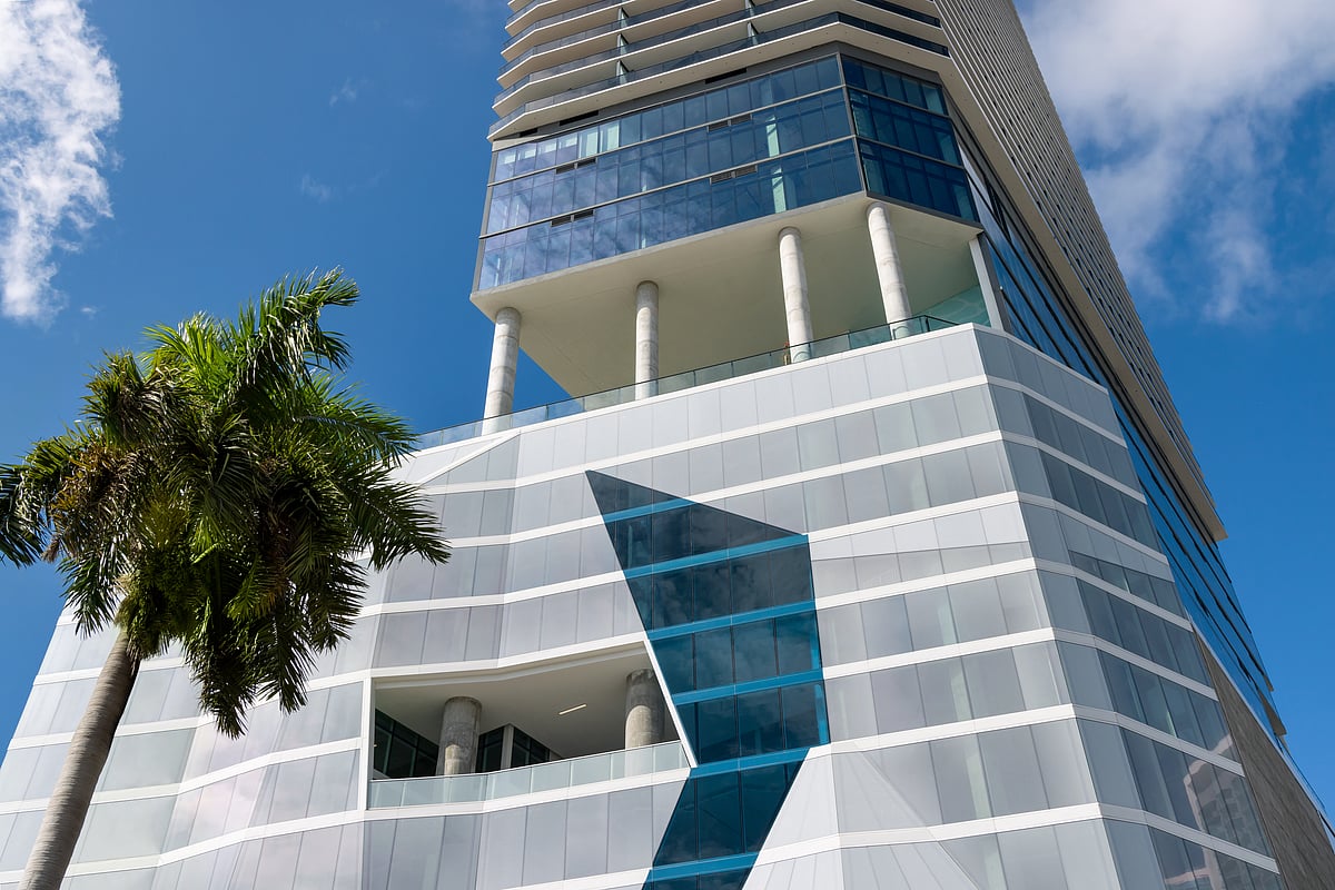 Luxury Stays in Miami for CFP National Championship Weekend