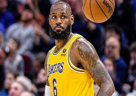 LeBron James' Bold Lifestyle Change: Giving Up Alcohol for NBA Longevity