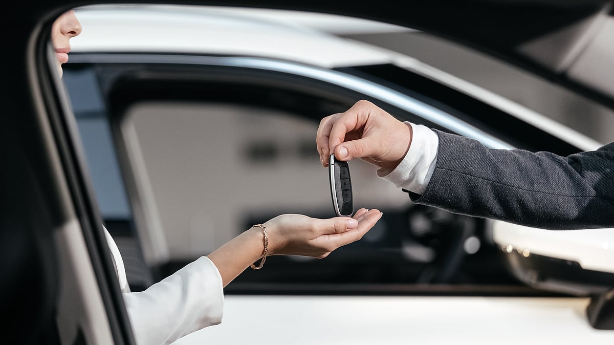 Dubai VIP Car Rental – Luxury Chauffeur & Executive Car Services