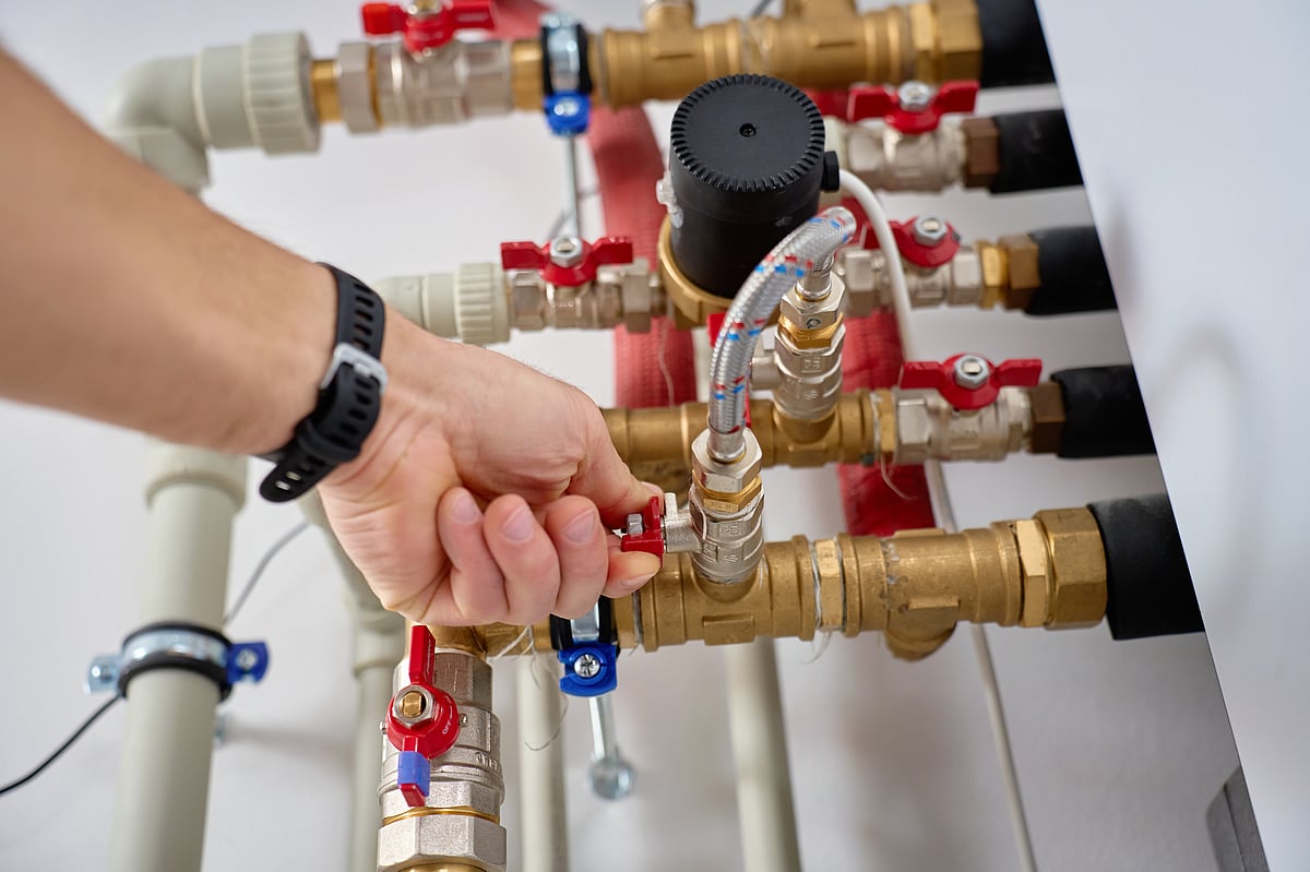 Smart Plumbing Habits Every Homeowner Should Know to Avoid Costly Repairs.
