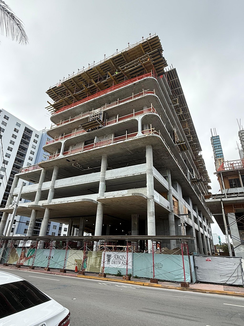 Ella Miami Beach Condo Tops Off, Achieves 70% Sales Milestone