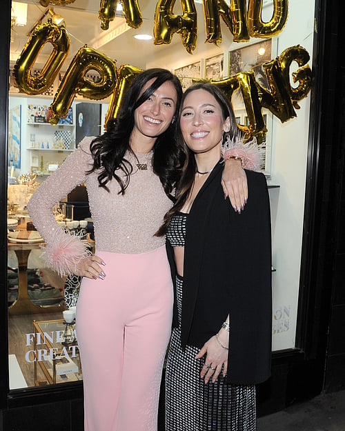 Elizabeth Sutton Opens NYC Atelier: A Blend of Art Studio and Lifestyle ...