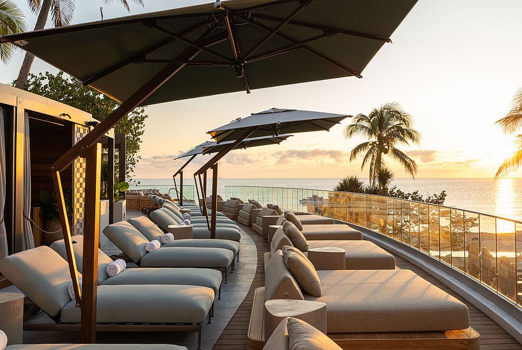 The Verandah Social Club Debuts at The Diplomat Beach Resort in New ...