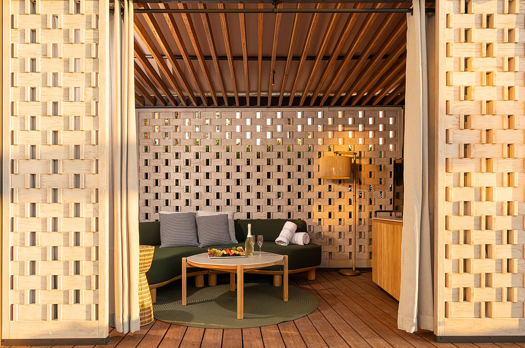The Verandah Social Club Debuts at The Diplomat Beach Resort in New ...