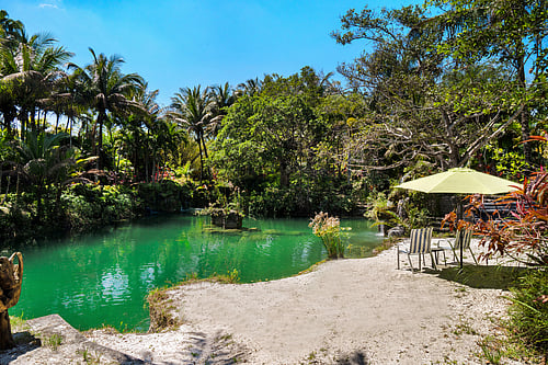 Inside ‘Breezy Oaks’: $17.999 Million Miami Estate With Private Grottos ...