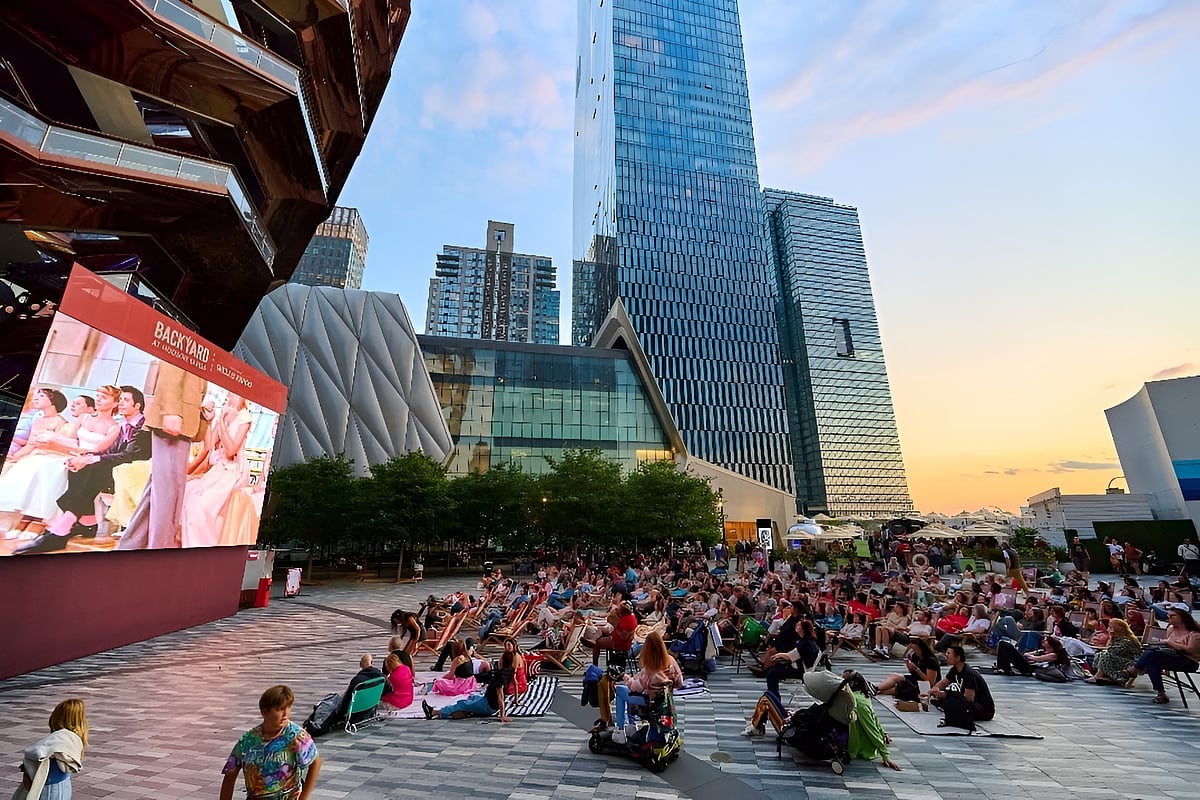 Hudson Yards Backyard 2026: Free Concerts, Fitness, Family Fun and Big ...