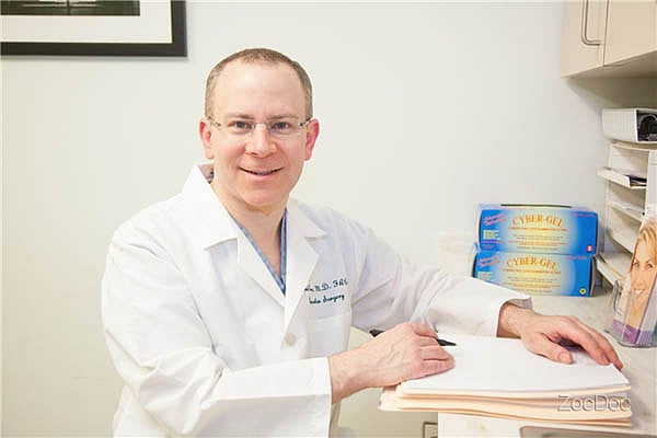 DR. FOX & JILL CARUSO, NYC'S VASCULAR SURGEON