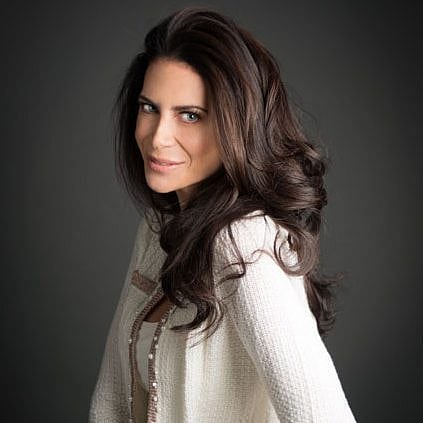 LYSS STERN: LYSSEN TO LYSS