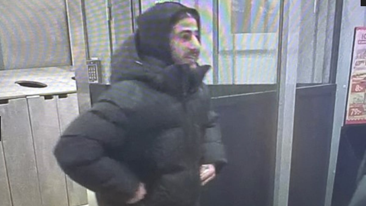 Polisen: Vem är mannen? - misstänks för bedrägerier mot äldre