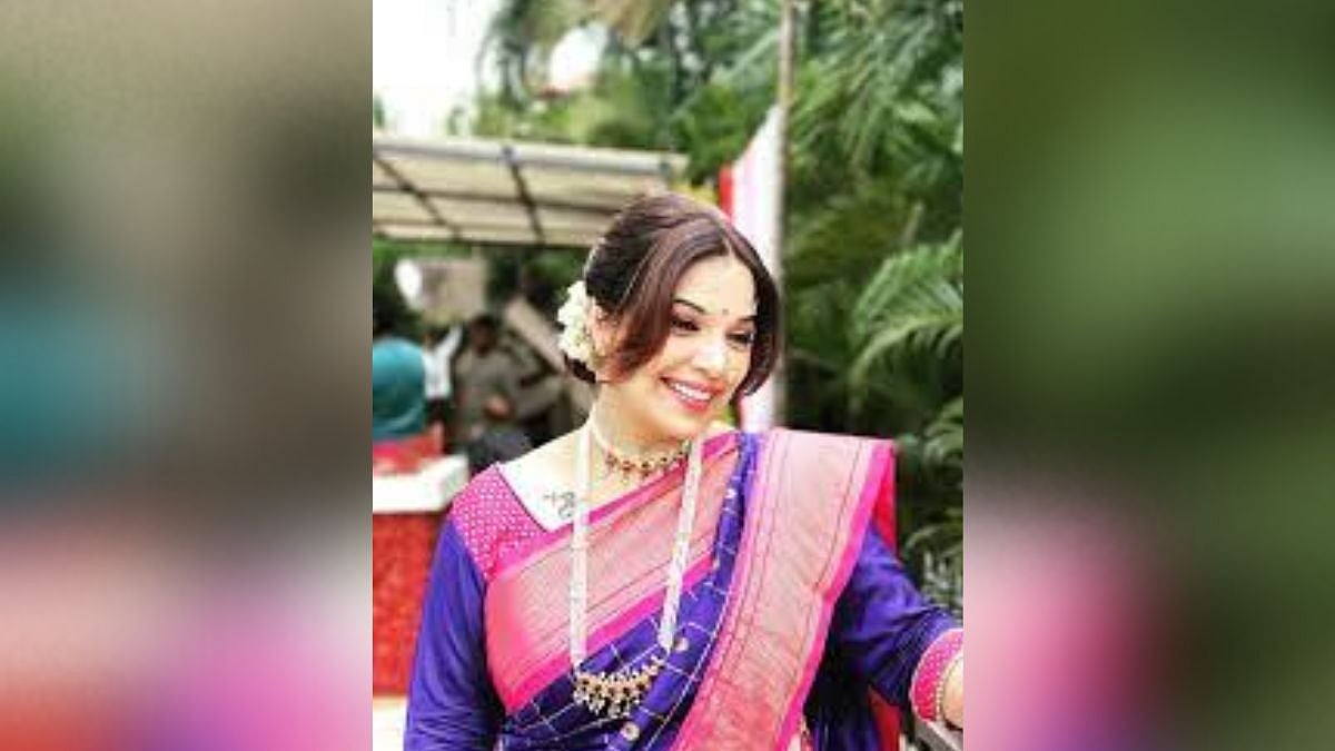 मालिकेत रोमान्स तर वेबसीरिजमध्ये दिले इंटीमेट सीन, एका ट्रेलरने ...