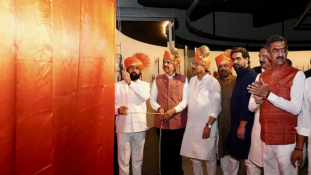 Chhatrapati Shivaji Maharaj Waghnakh Photos Satara: पराक्रमाच्या अखंड ...