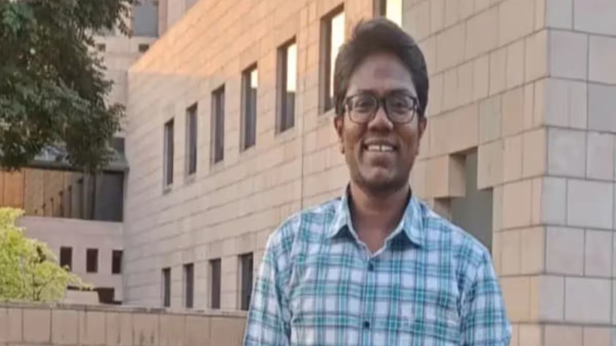 Hyderabad News: ऐतिहासिक! IRS महिला अधिकारी बनली पुरूष; नवं नावही ...