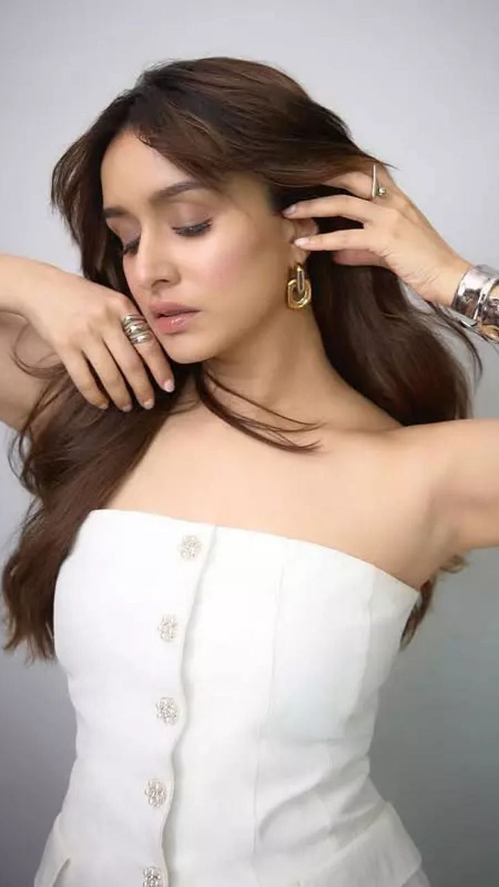 Shraddha Kapoor: 252 कोटींच्या ड्रग्स प्रकरणात का येतयं श्रद्धा कपूरचं ...