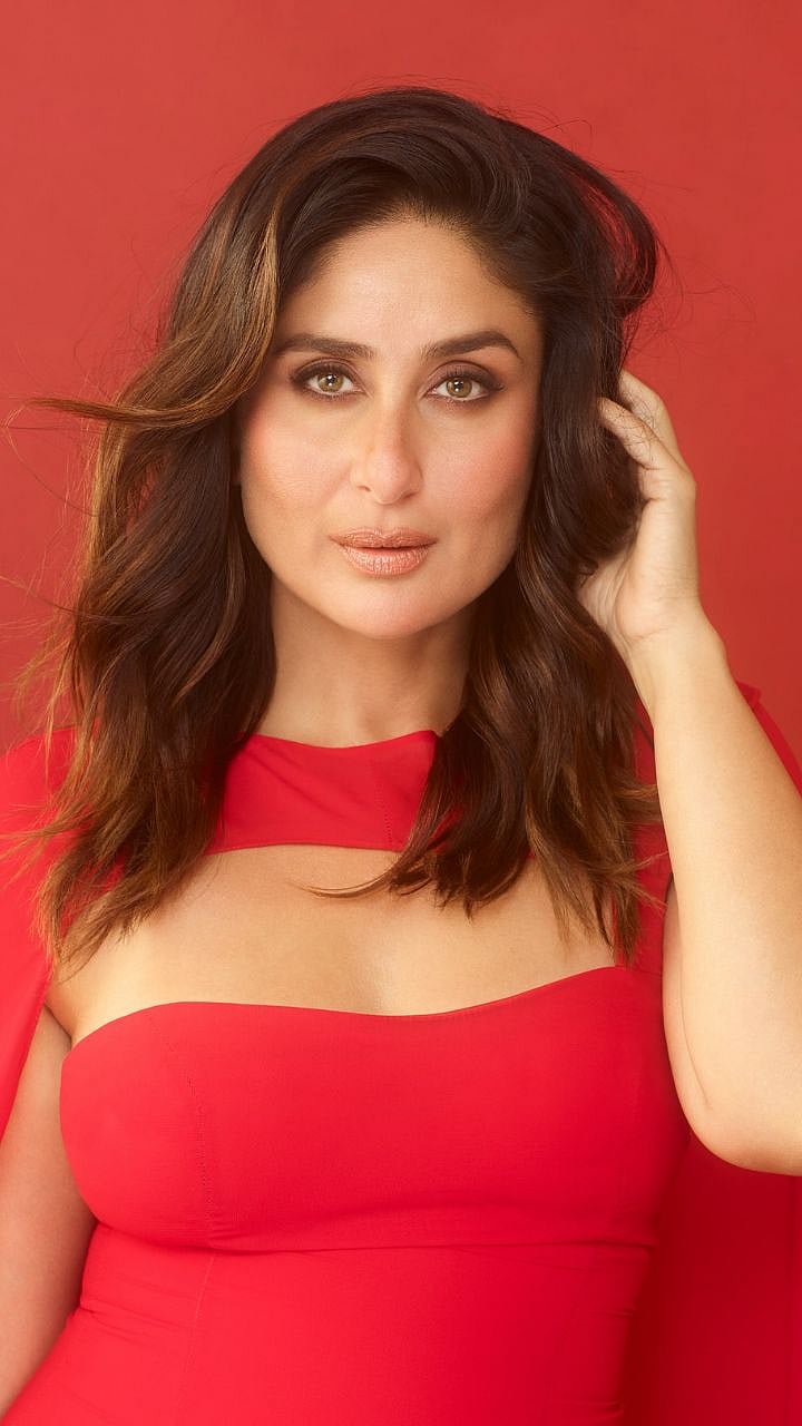 HBD Kareena Kapoor : करीना कपूरला 'बेबो' टोपणनाव कसं पडलं? वाचा मजेशीर ...