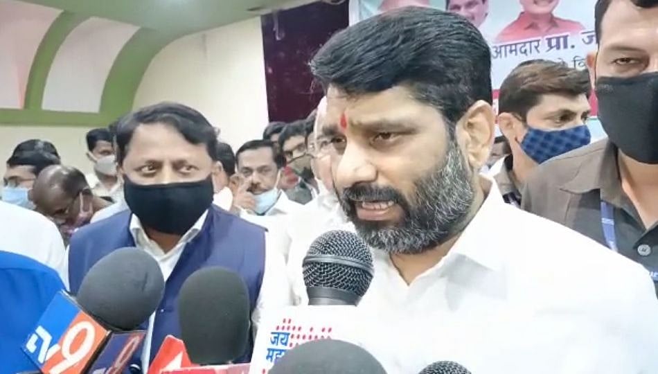 Maharashtra Elections: कोल्हापूर उत्तरच्या वादावर पडदा, सतेज पाटील ...