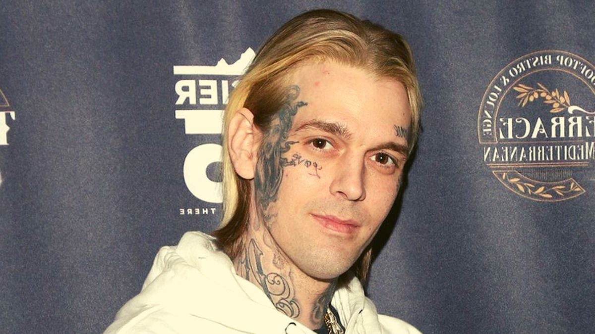 Aaron Carter Death: गायक-रॅपर अ‍ॅरॉन कार्टरचे निधन, घरात संशयास्पद ...