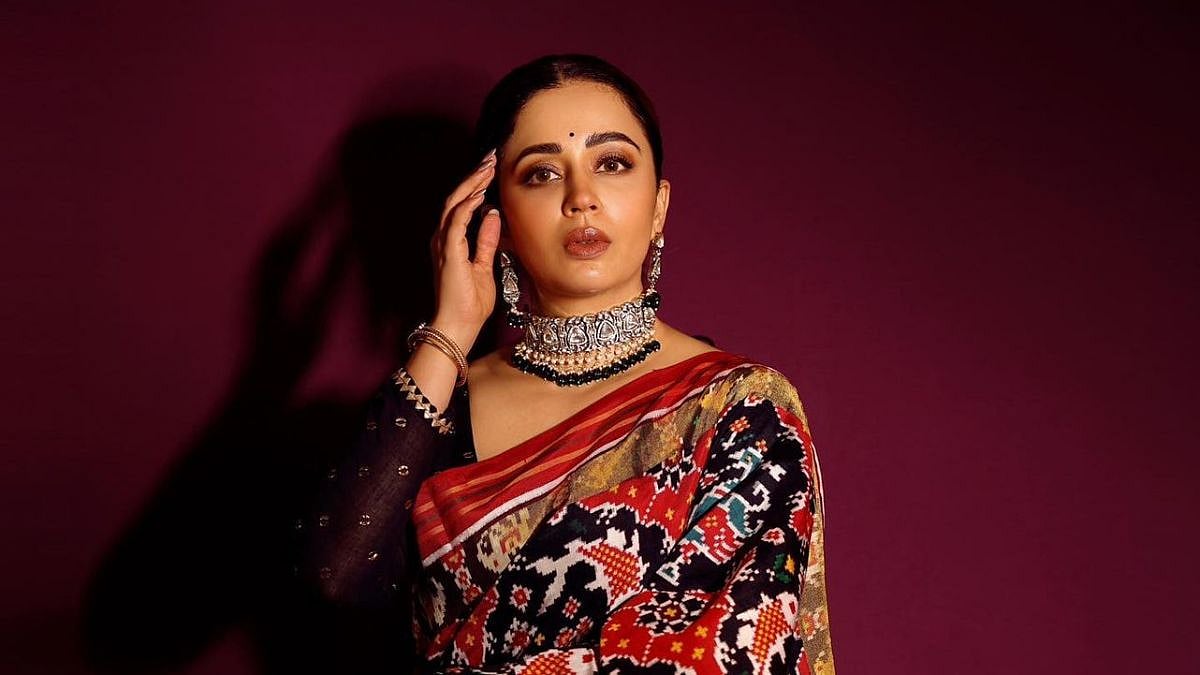 मराठीसह बॉलिवूड गाजवणारी अभिनेत्री देणार होती सरप्राईज, पण… | Neha Pendse