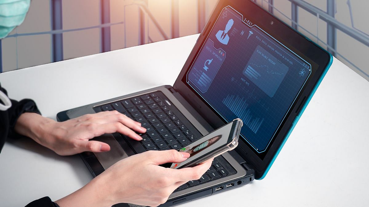 Overuse Of Devices : फोन आणि लॅपटॉपशिवाय चैन पडत नाही? तुम्हीही या ...