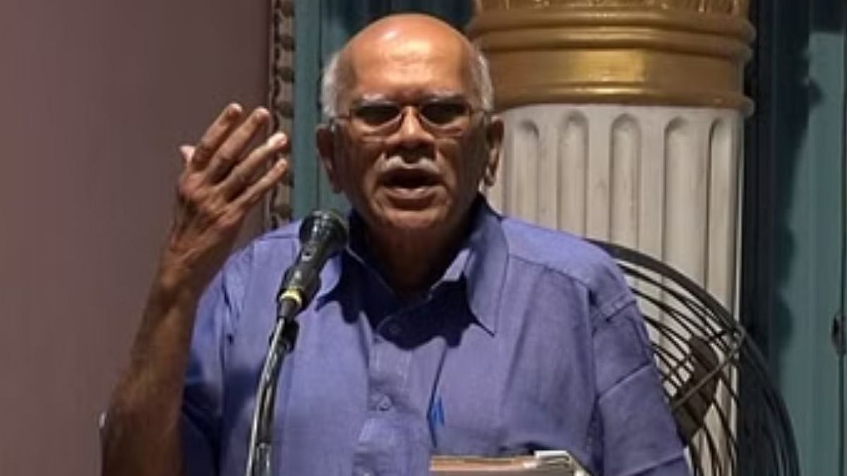Vishwas Mehendale Passed Away : दूरदर्शनवरील पहिले मराठी वृत्तनिवेदक डॉ ...