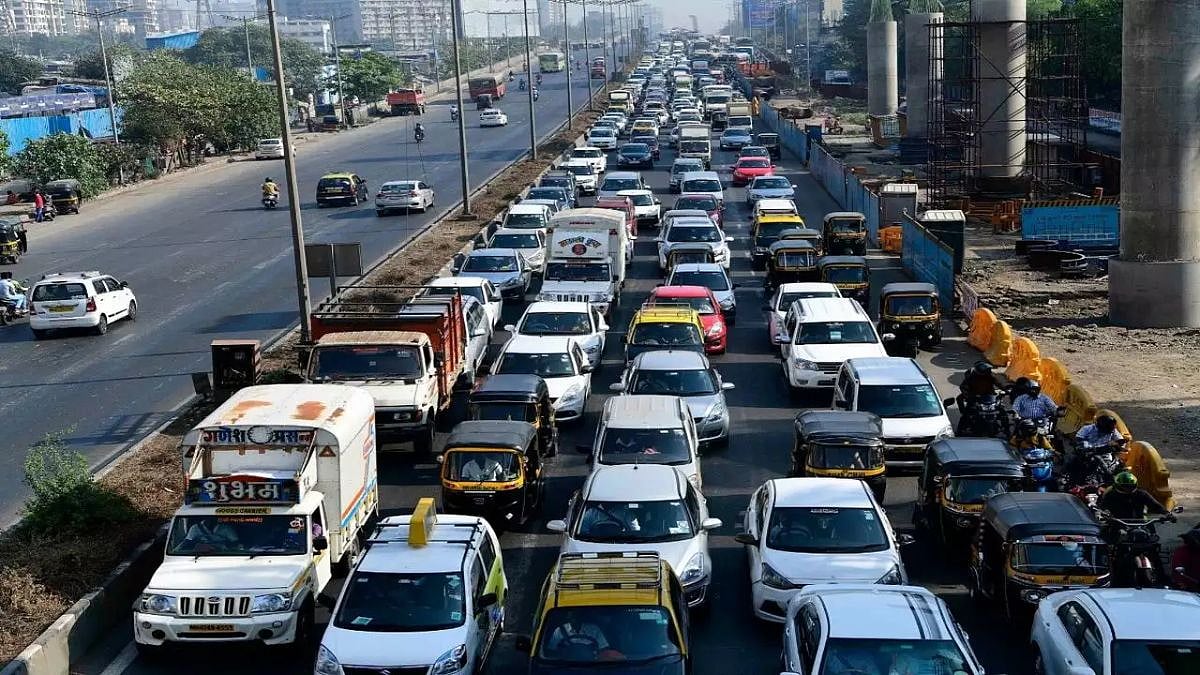Pune Traffic Rank 2022: पुणेकरांचा असाही विक्रम! वाहतूक कोंडीत जगात ...