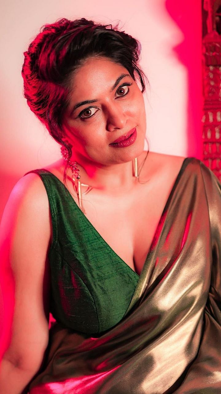 श्वेता मॅडम चाळीशीत तुमचं सौंदर्य बघून आम्हाला घाम फुटला | marathi ...