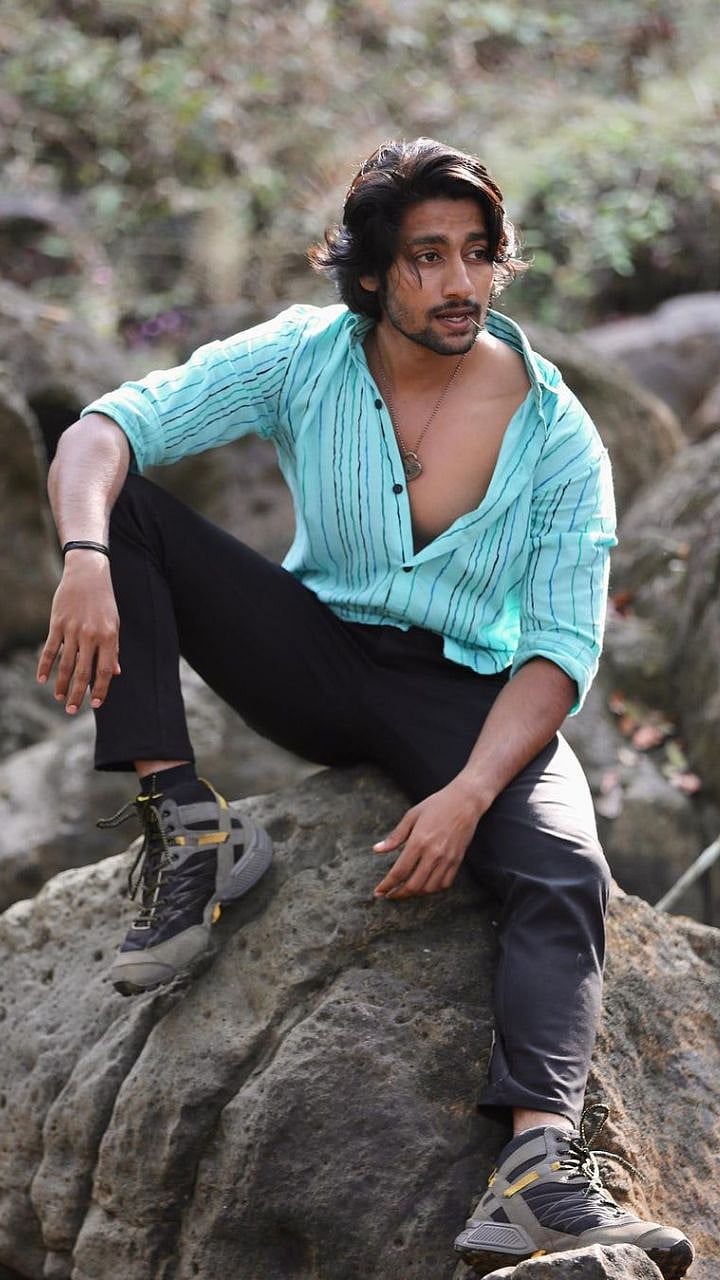 रांगडा आकाश आता साकारणार ‘बाल शिवाजी’ | marathi actor akash thosar ...